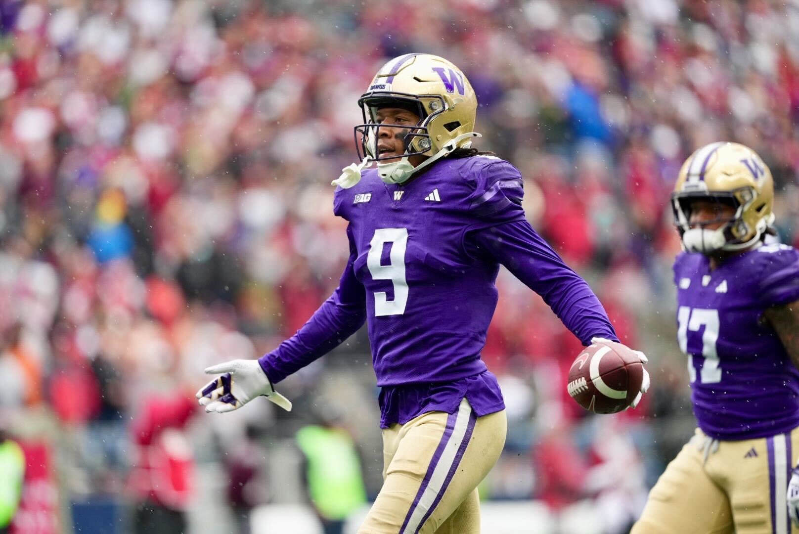 Can the Huskies Bounce Back vs a Scrappy Northwestern squad?