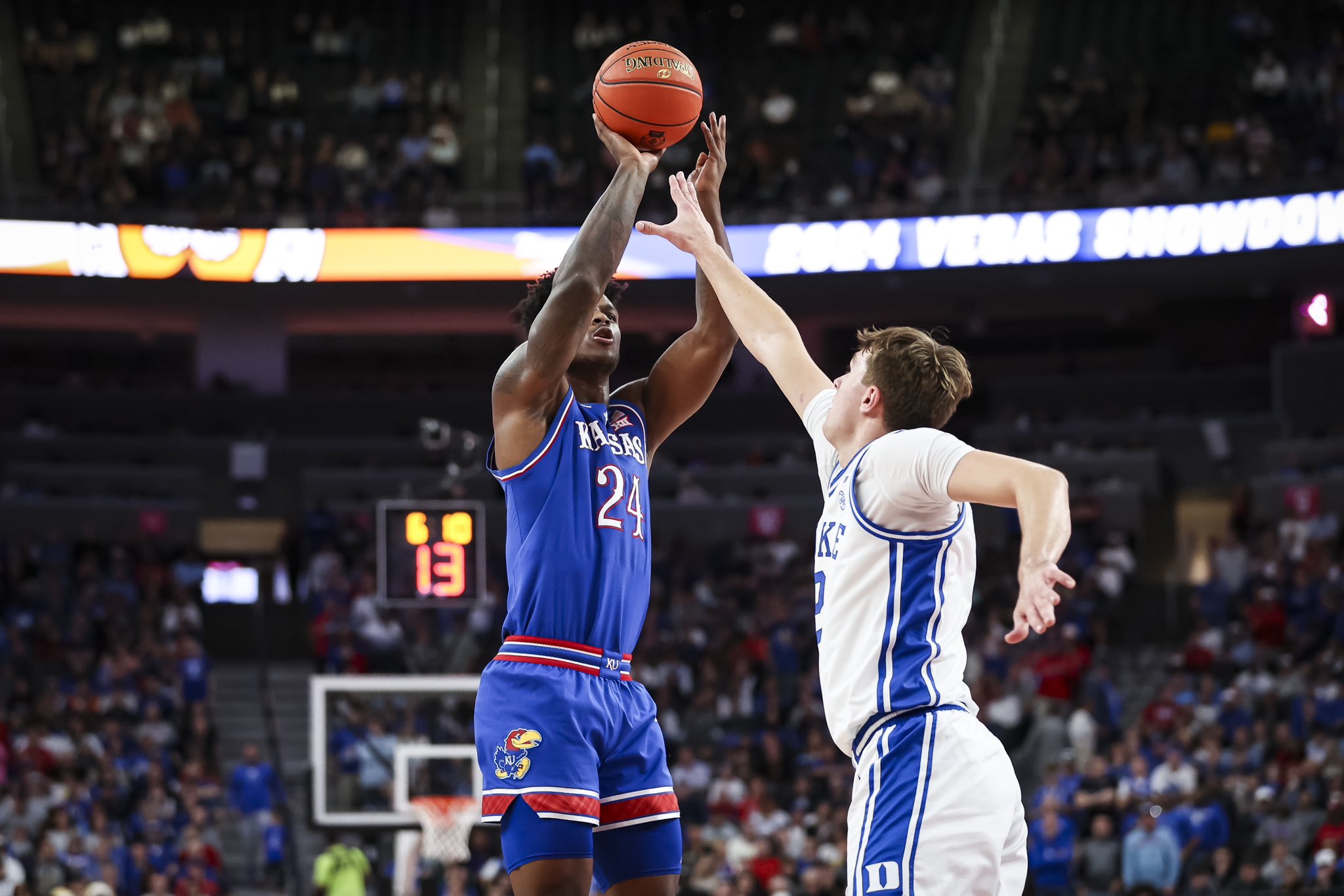 Kansas Edges Duke in Thriller Despite Dickinson's Ejection