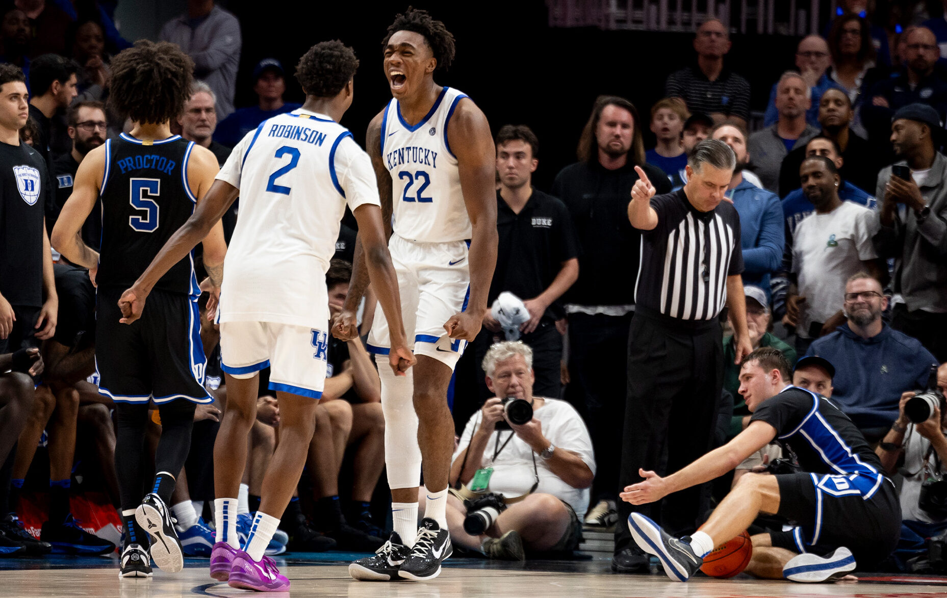 Kentucky’s Experience Overcomes Duke’s Youth in Pope’s First Big Win.